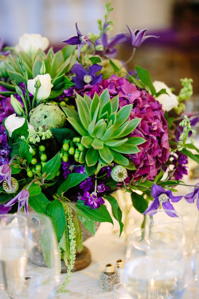 Your Perfect Wedding Table Centerpieces | Petal's Edge Floral Design