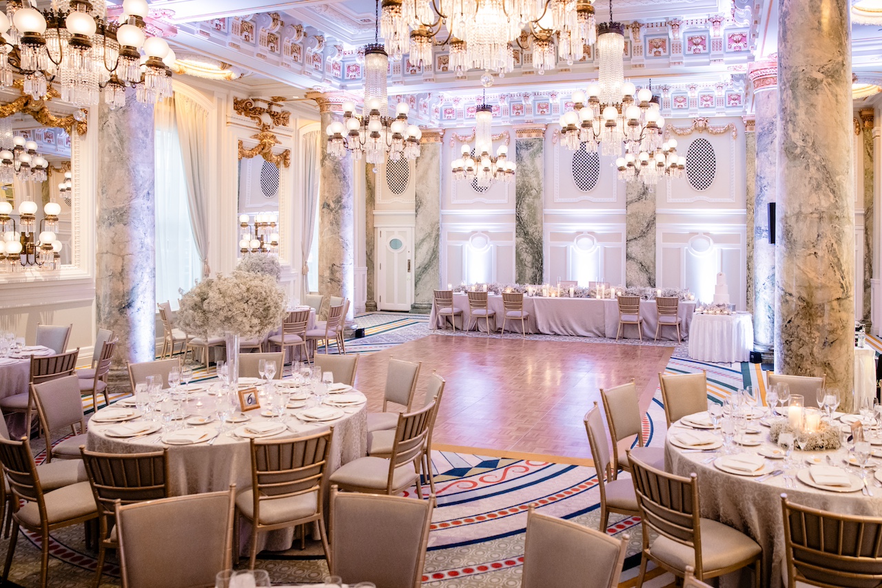Venue Spotlight: Willard Hotel Wedding | Petal's Edge Floral Design